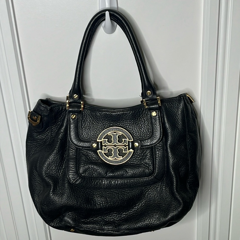 Tory Burch Amanda Large Black Pebbled Leather Handbag - Gem
